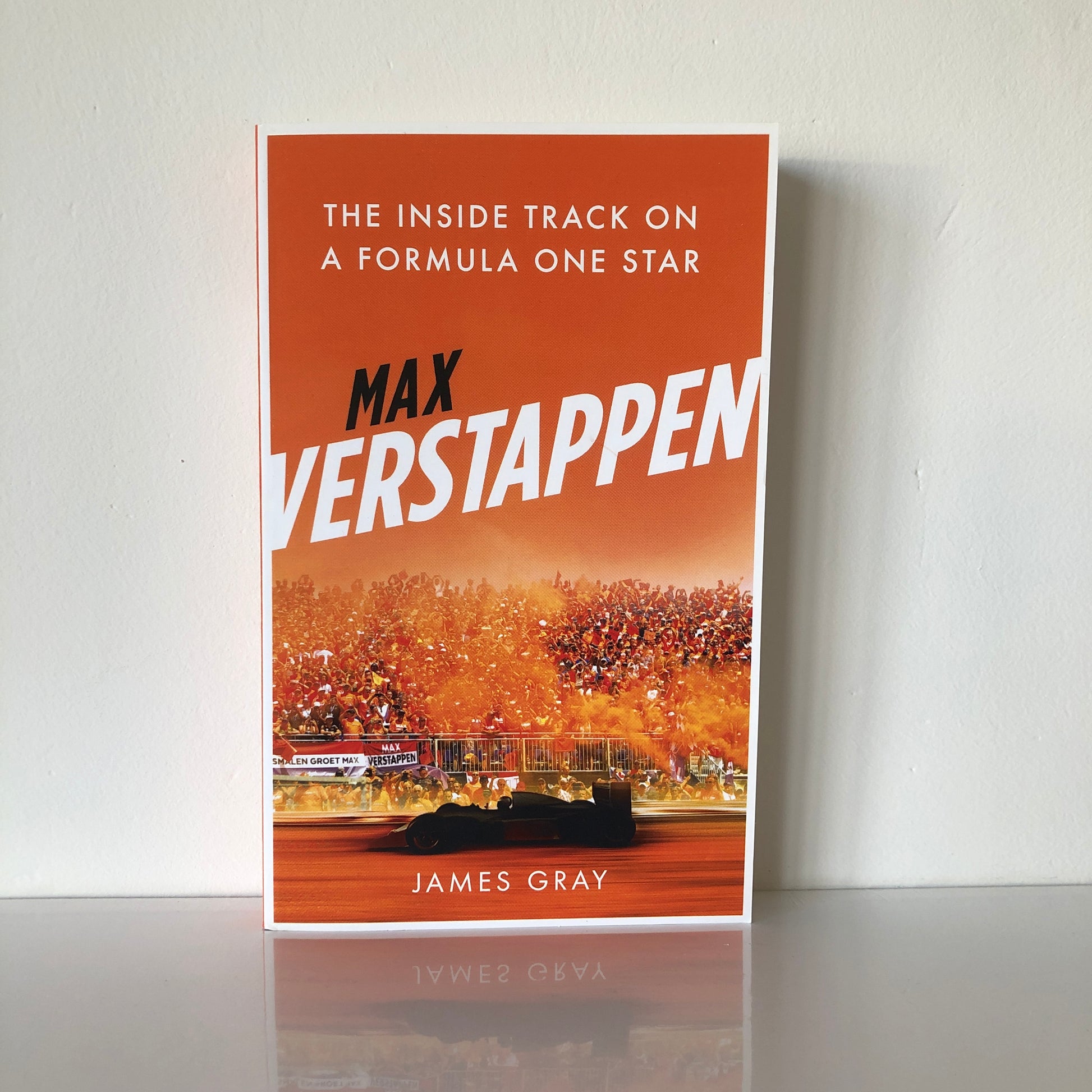 Max Verstappen – BIBLIONEPAL